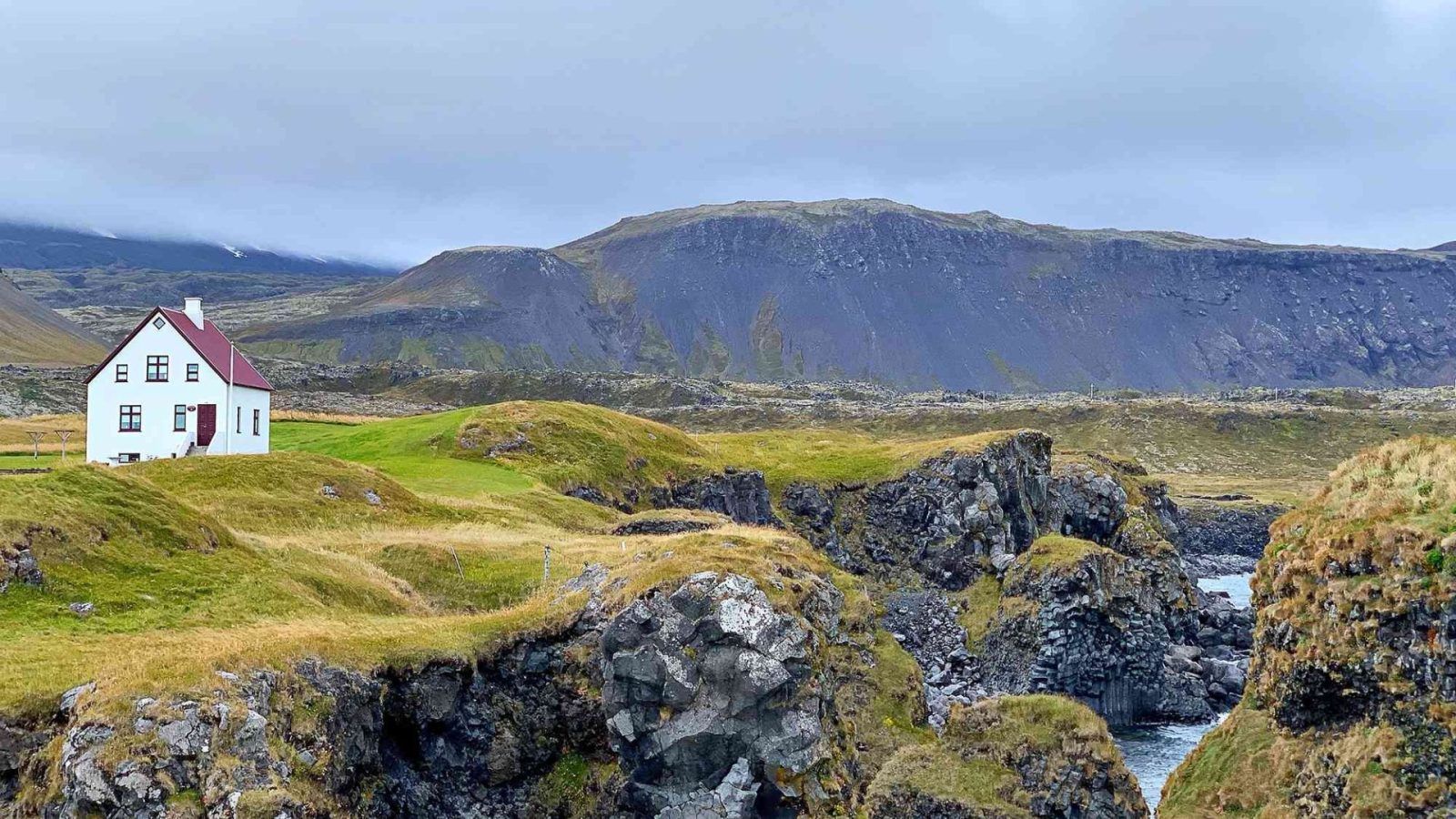 This Island Was Just Named The Most Peaceful Country In The World