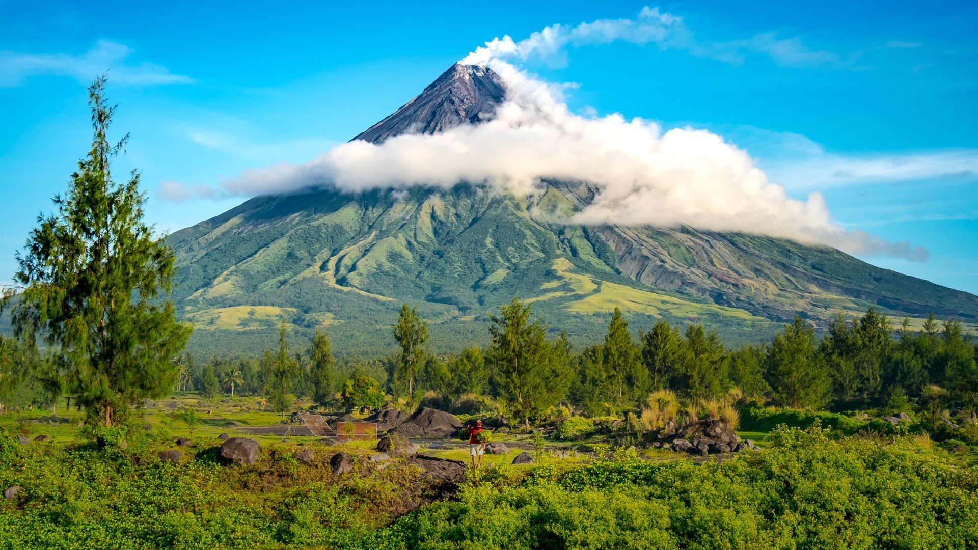 10 Most Beautiful Places To Visit In The Philippines in 2025 (With Photos)