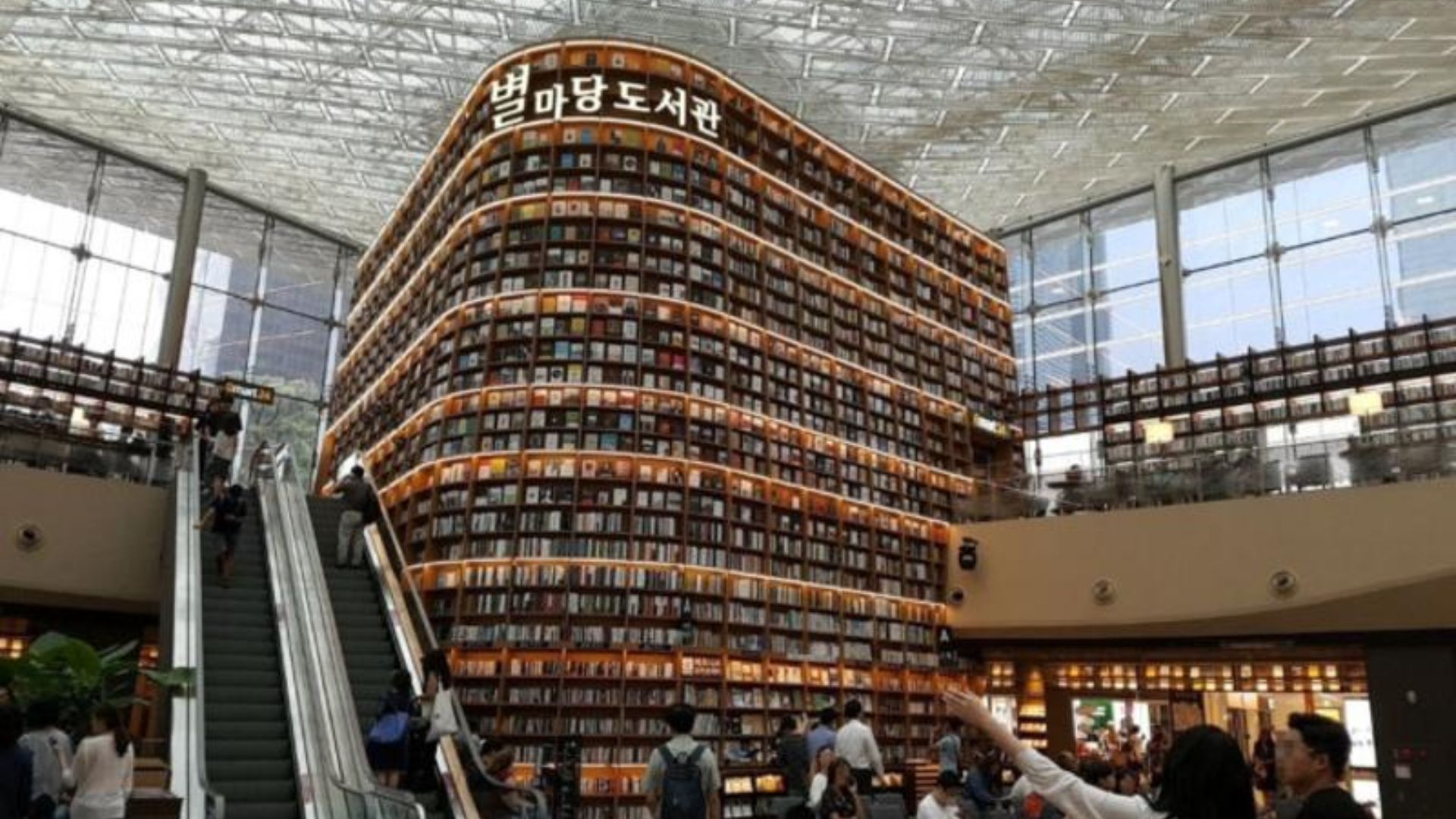Beautiful Libraries In Asia That Command A Visit; Here’s The List