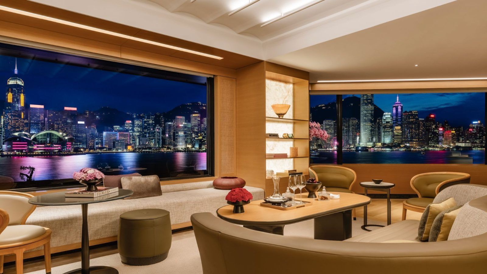 The Regent Is Back in Hong Kong, and, Wow, Is It a Beaut