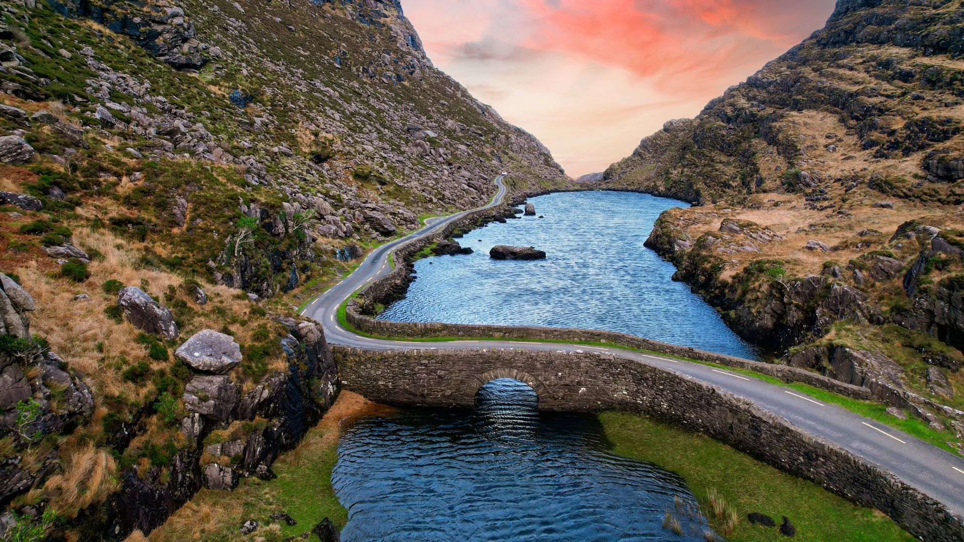 Most Breathtakingly Beautiful Places In Ireland To See On Your Next ...