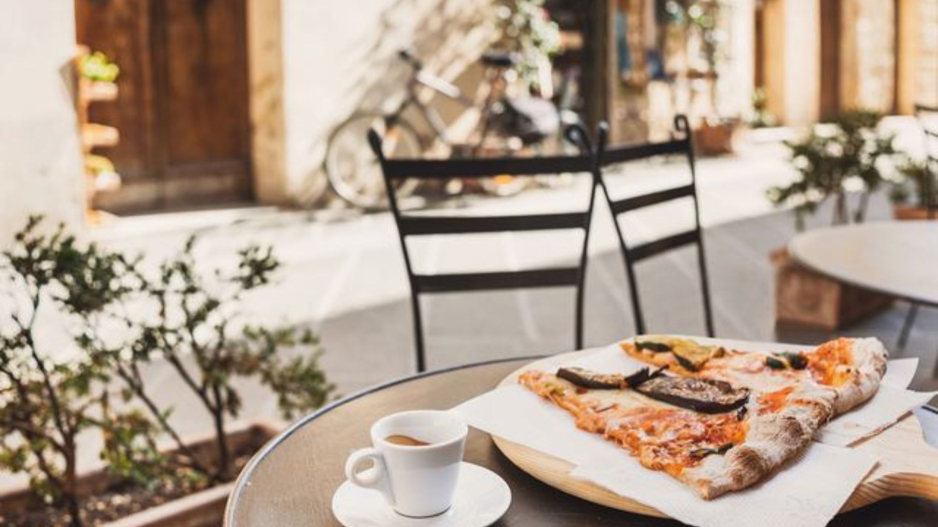 Italian Restaurants, Explained: Osteria, Trattoria, And More