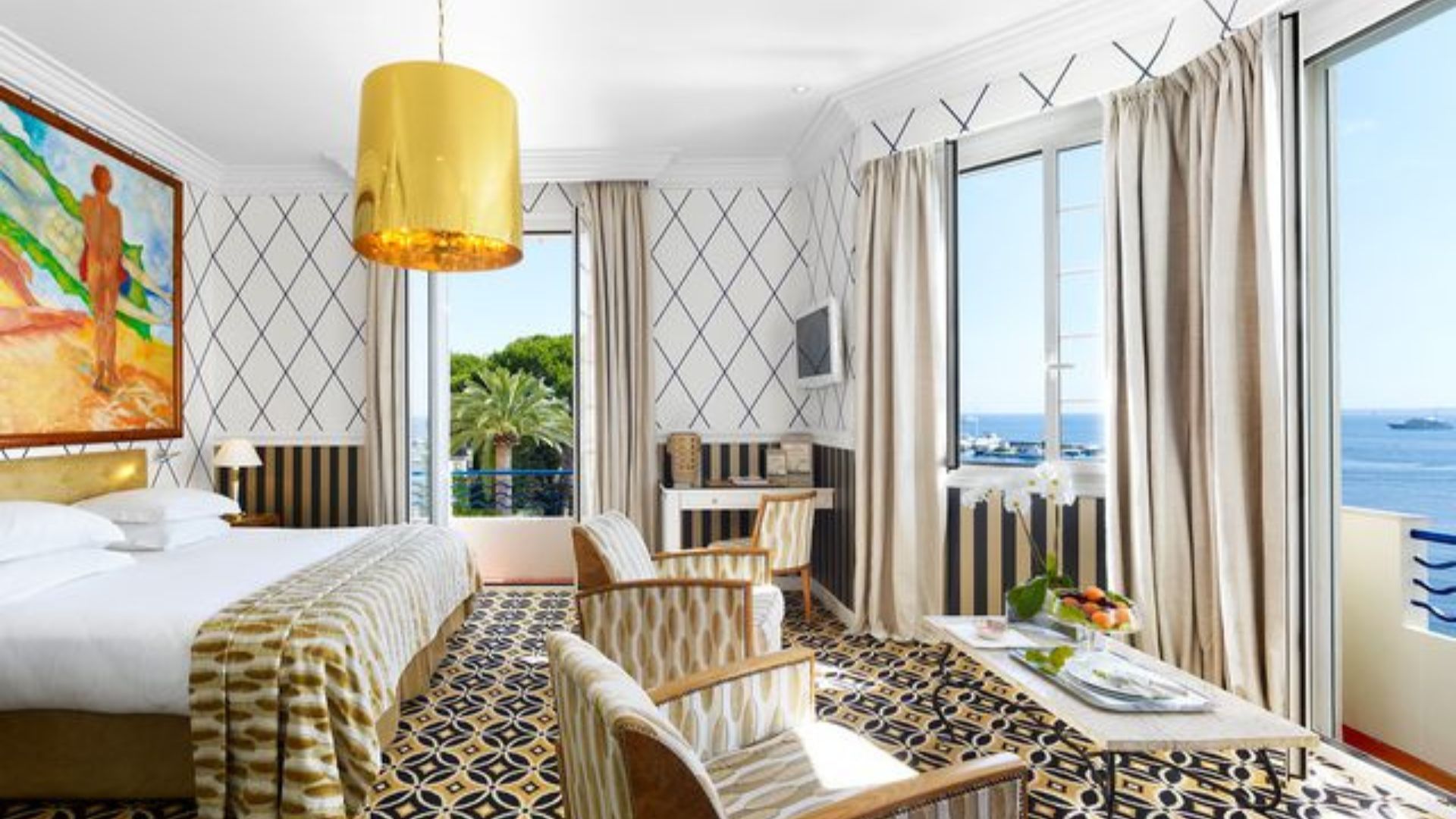 8 Incredible Hotels Where Famous Authors Have Lived And Worked