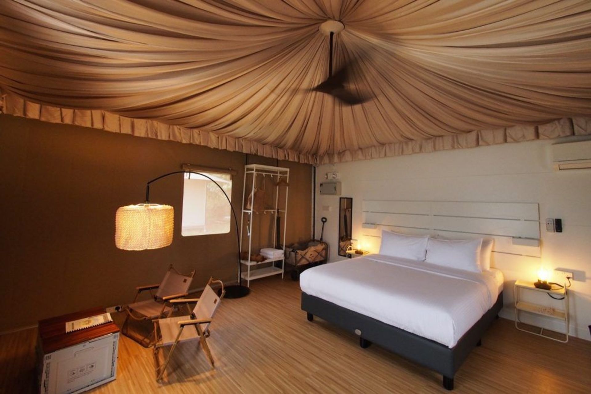 Singapore Glamping on Lazarus Island