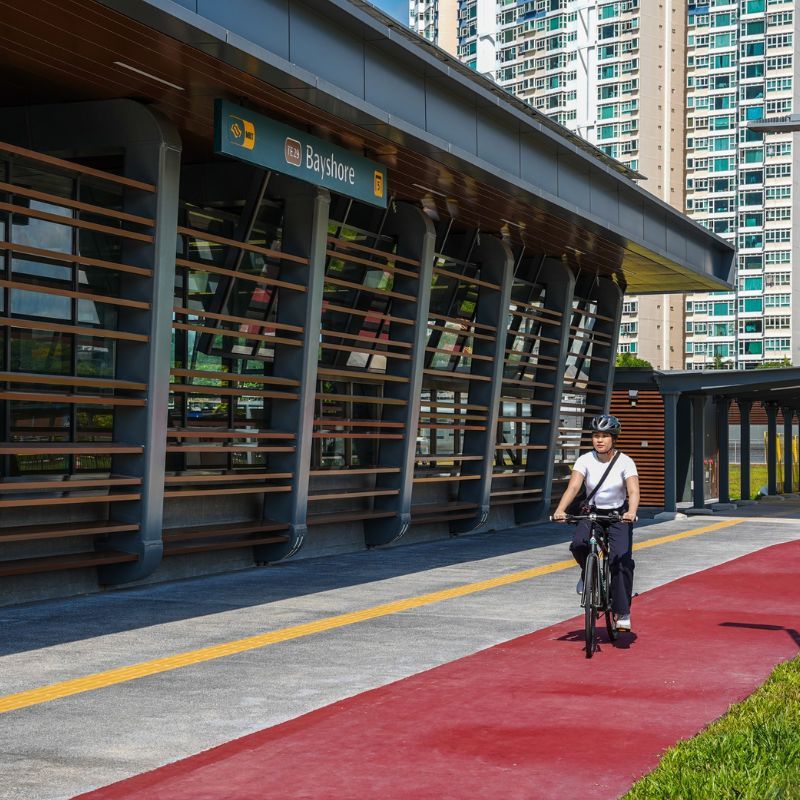 UK To Roll Out First Driverless Bus Service