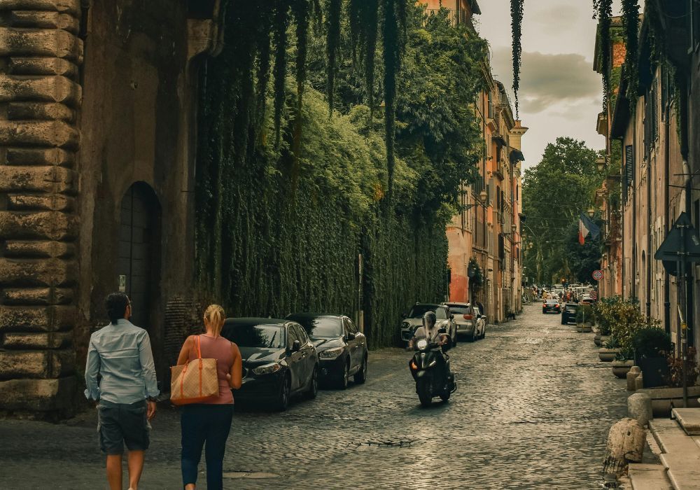 Rome Itinerary: Plan 10 Days Trip Across Iconic Colosseum, Vatican City ...