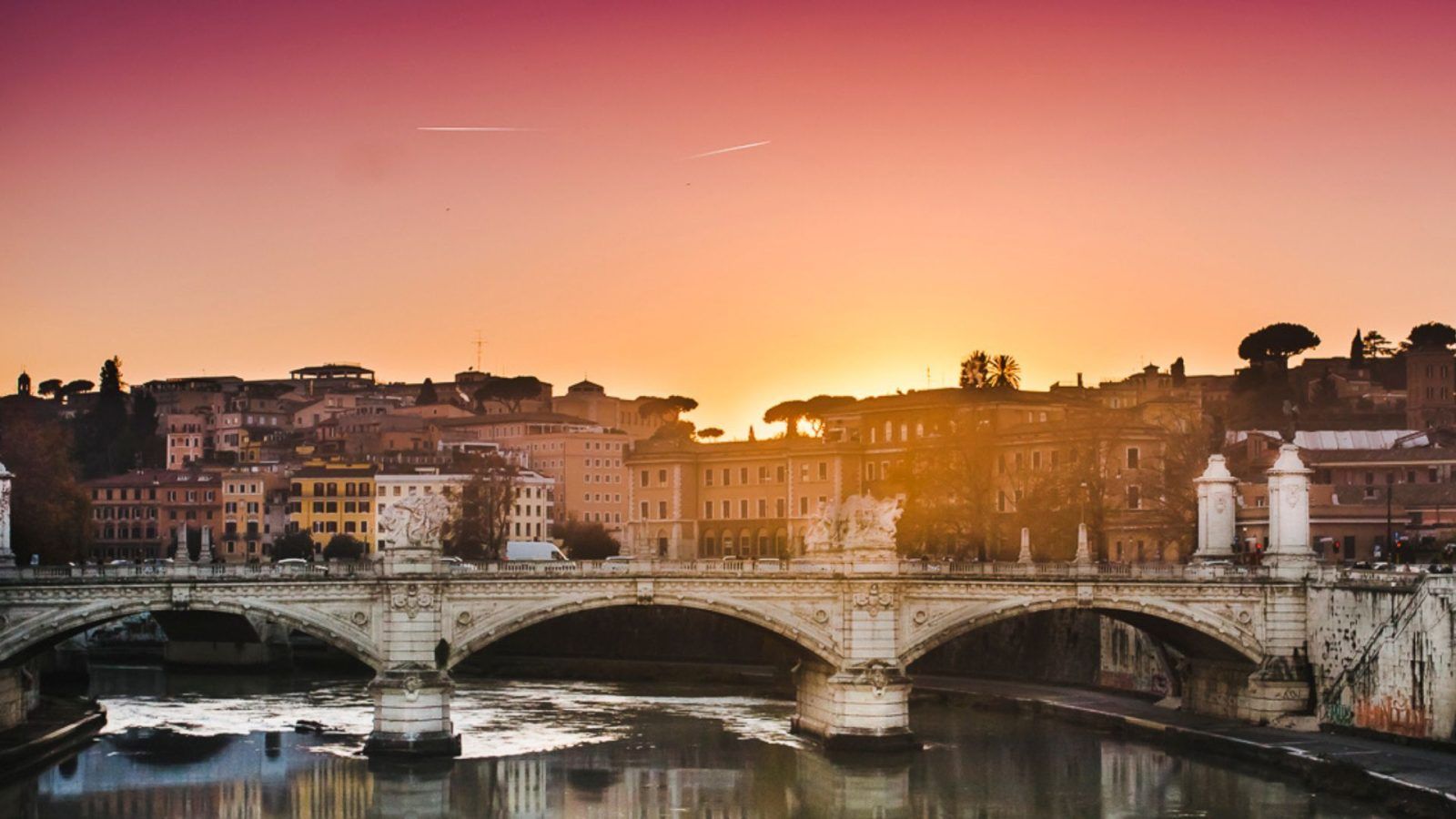 Rome Itinerary: Plan 10 Days Trip Across Iconic Colosseum, Vatican City ...