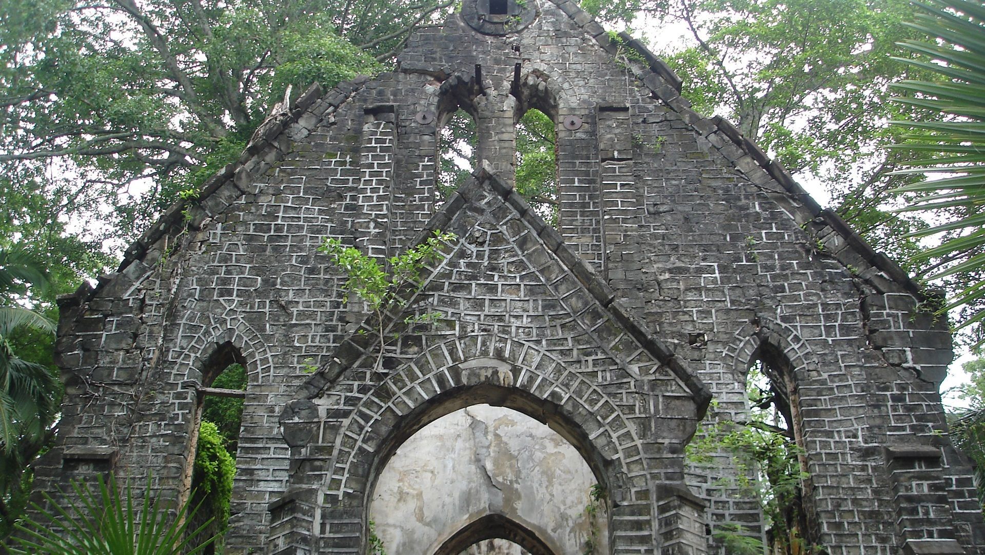Andaman's Ross Island: Museums, Wilderness, And Colonial Ruins Await