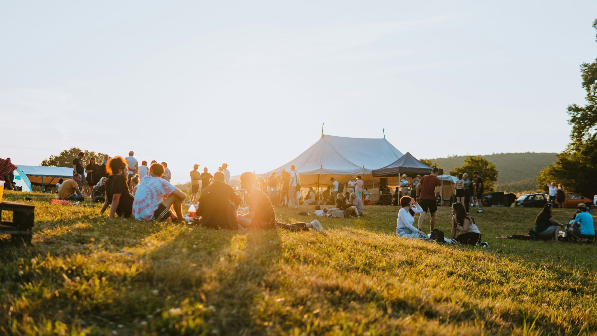 What Is 'Gig-Tripping' And Why Will It Be A Big Trend In 2025?