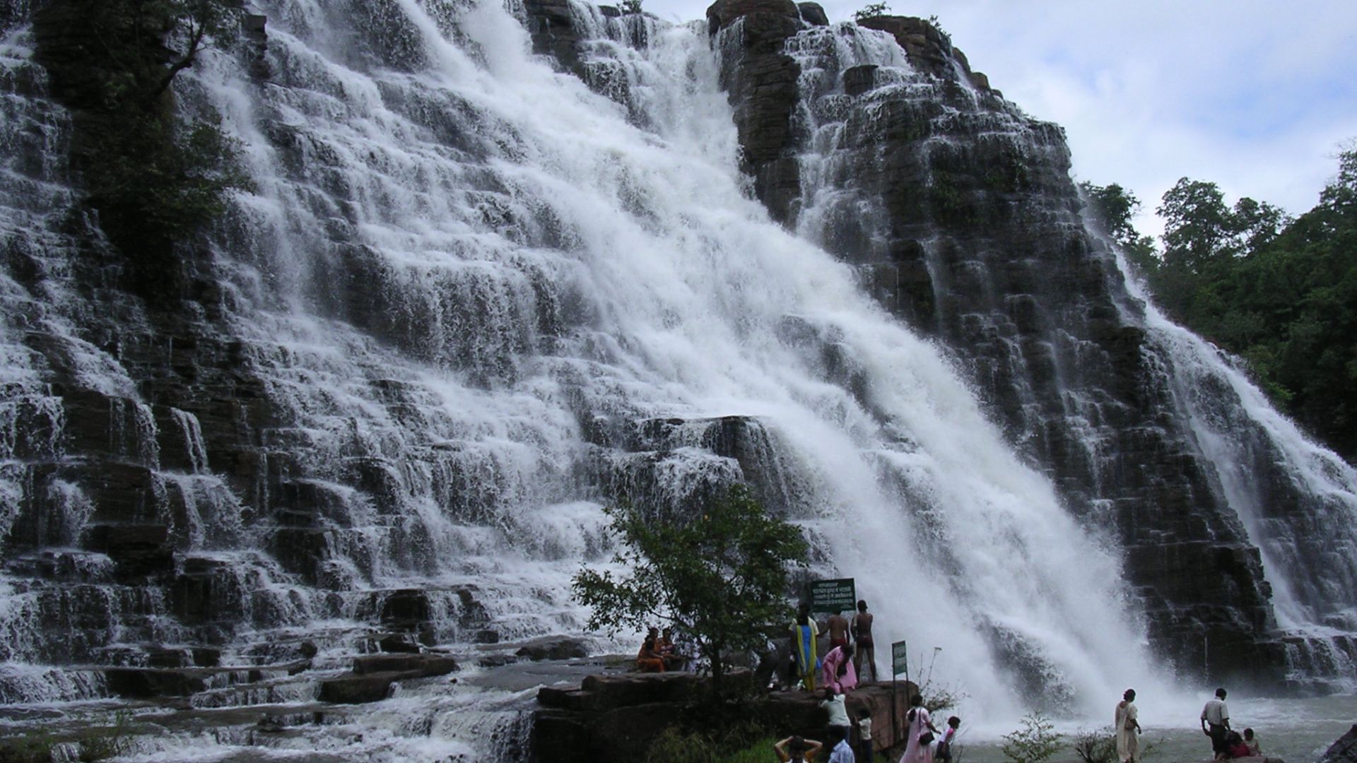 Tourist Places In Chhattisgarh: Explore Tribal Villages, Waterfalls And ...