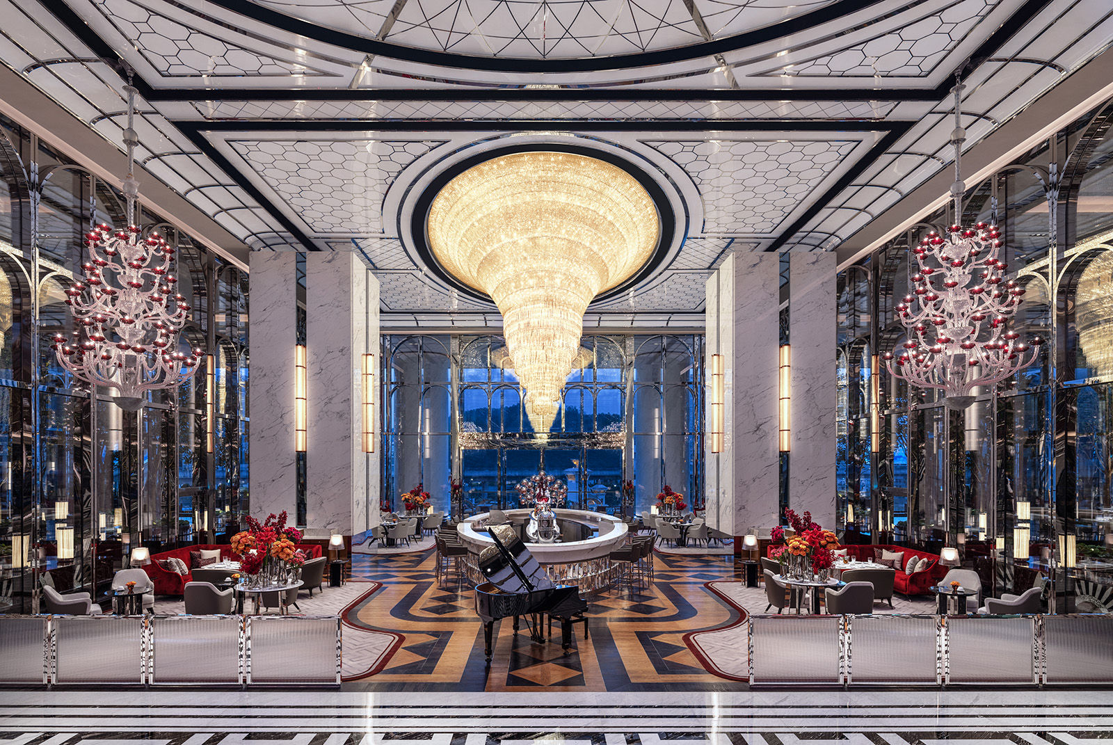 5 Things We Love About the Über-Luxe Galaxy Macau