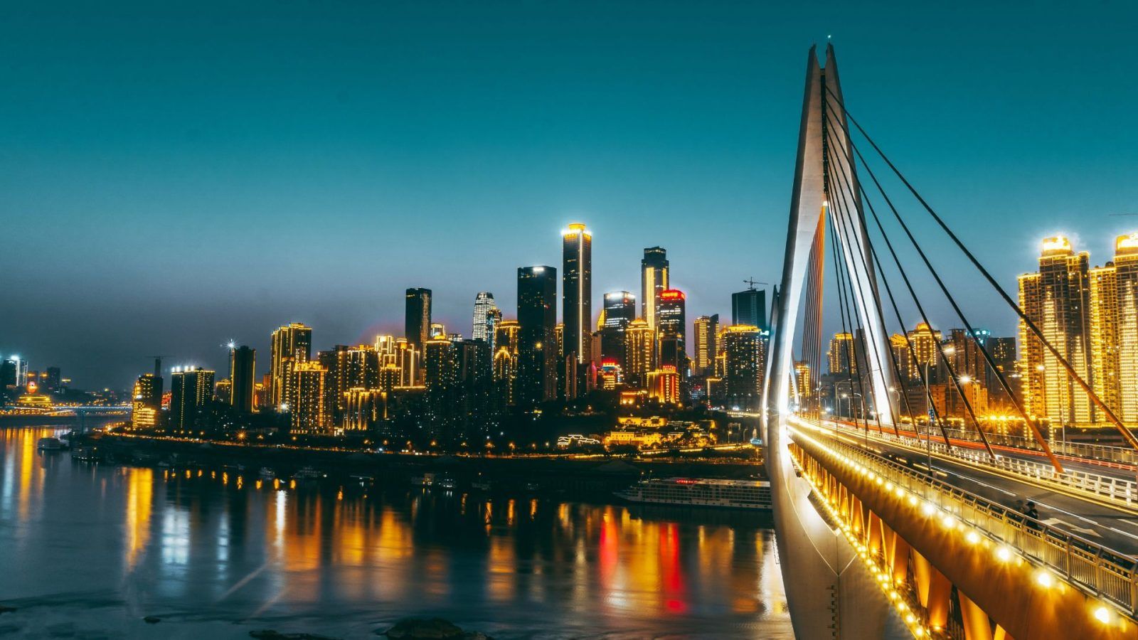 Explore Chongqing: This Futuristic City In China Has The Internet Hooked