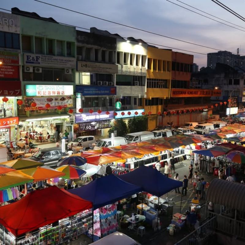 Bangkok's Chinatown: Why This Bustling Hub Is A Must-Visit For Travellers