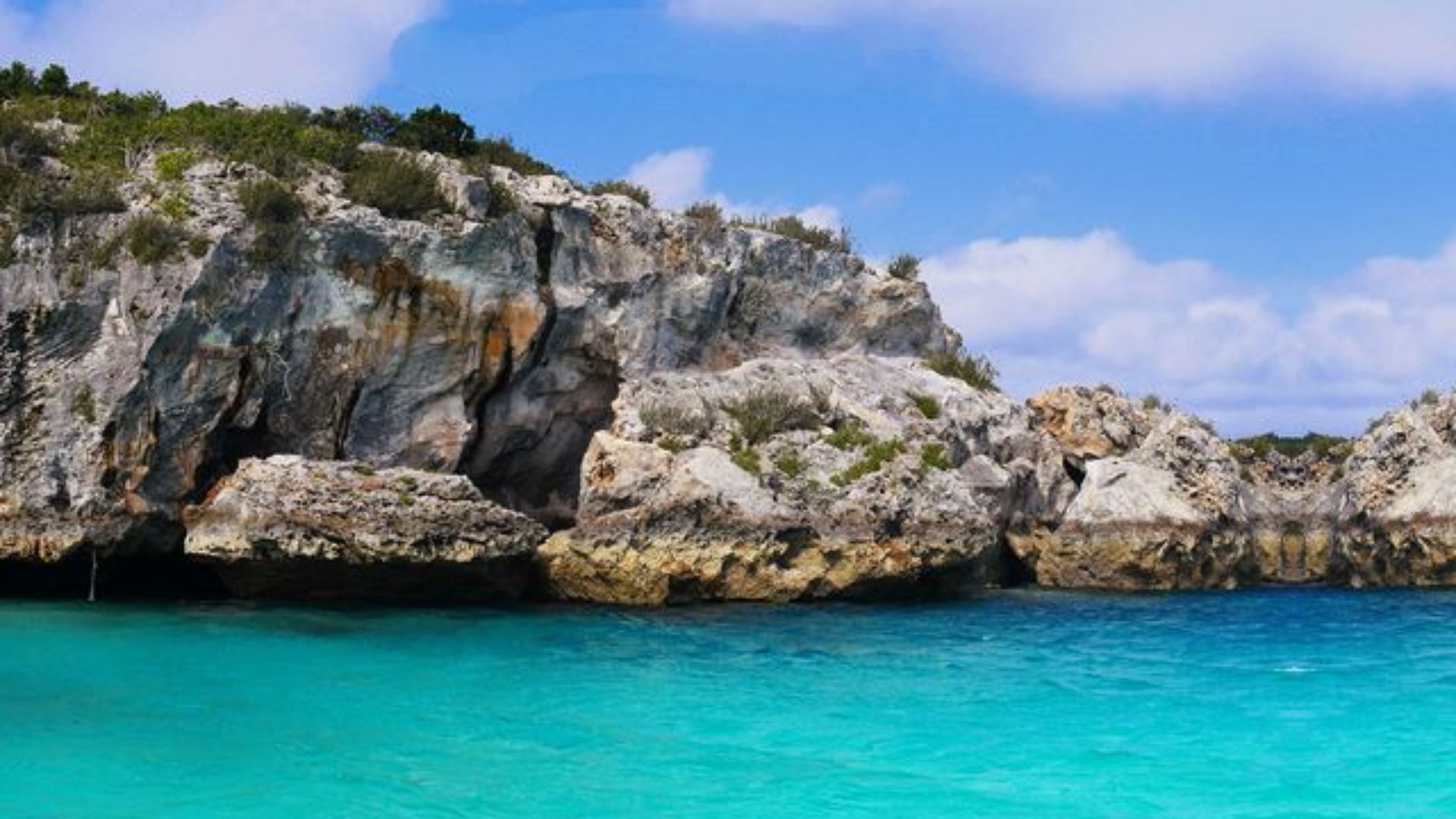 Here's Why You Should Visit Thunderball Grotto For Snorkelling