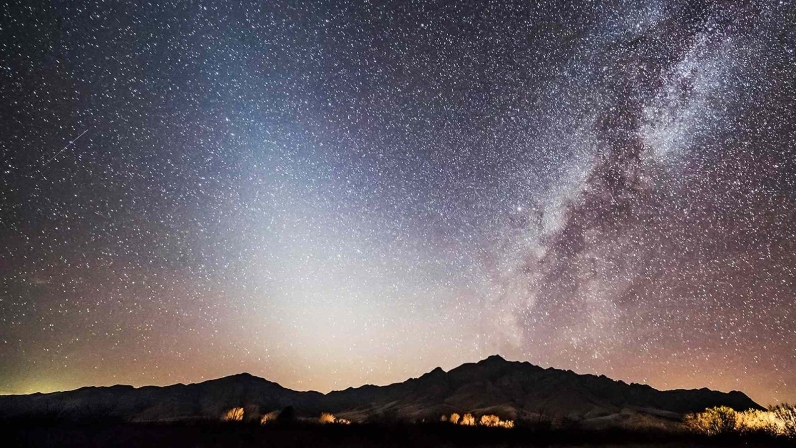 April Has 9 Rare Night Sky Wonders That You Should Check Out