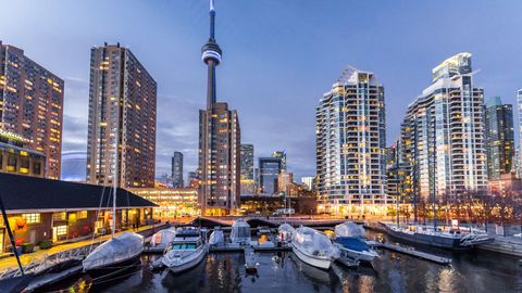 Your Canada Travel Is Easier, Thanks To Relaxed COVID-19 Testing Rules