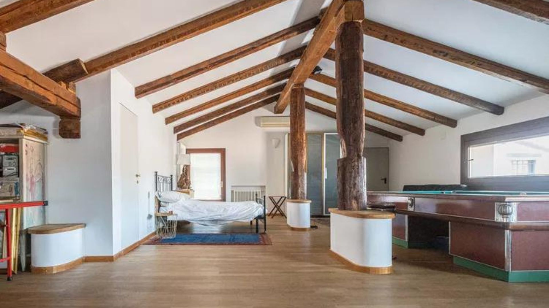 Leonardo Da Vinci's 'Medieval' Home In Northern Italy Is Now Up For Sale