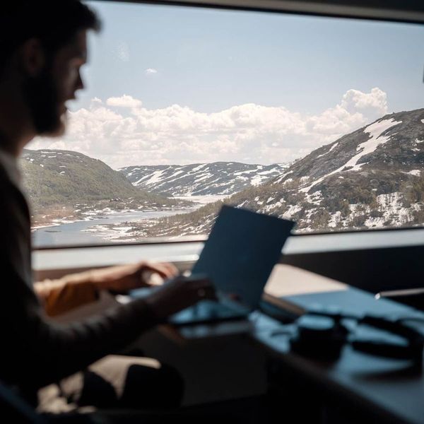 Napa Valley Wine Train Has A Secret Garden Afternoon Tea Experience