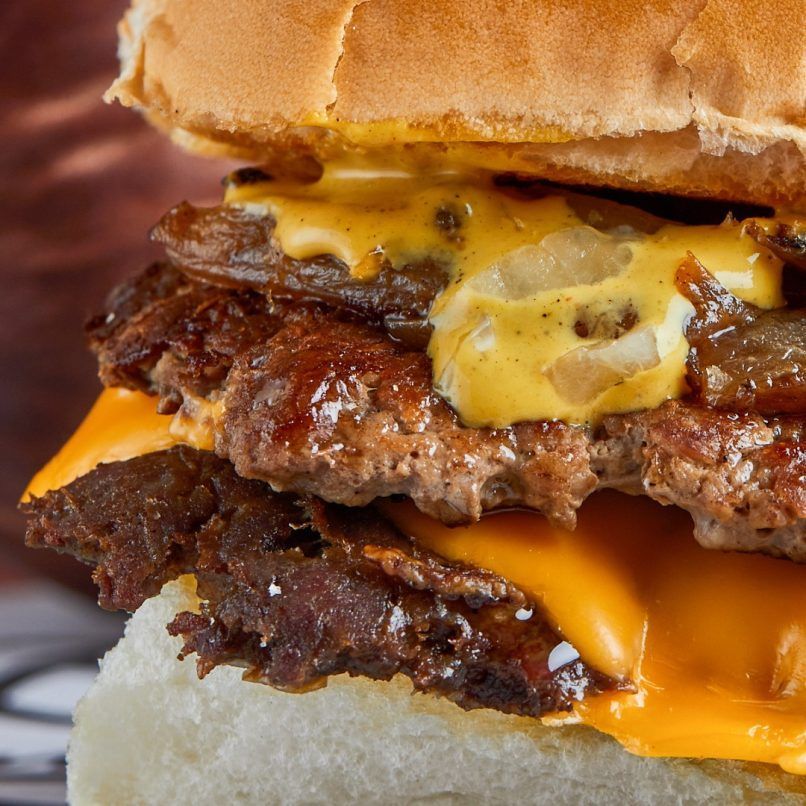 The Best Burgers In Bangkok That Are Worth Sitting In Traffic For