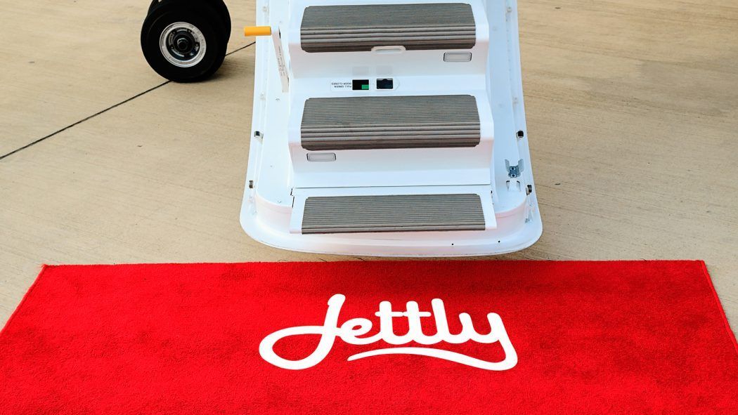 There's a New Way to Book Private Jets — and It's 'Just Like Expedia'