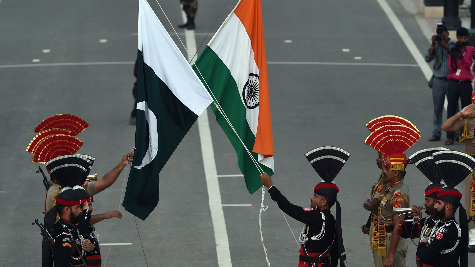 Countries Where You Can Cross International Borders On Foot