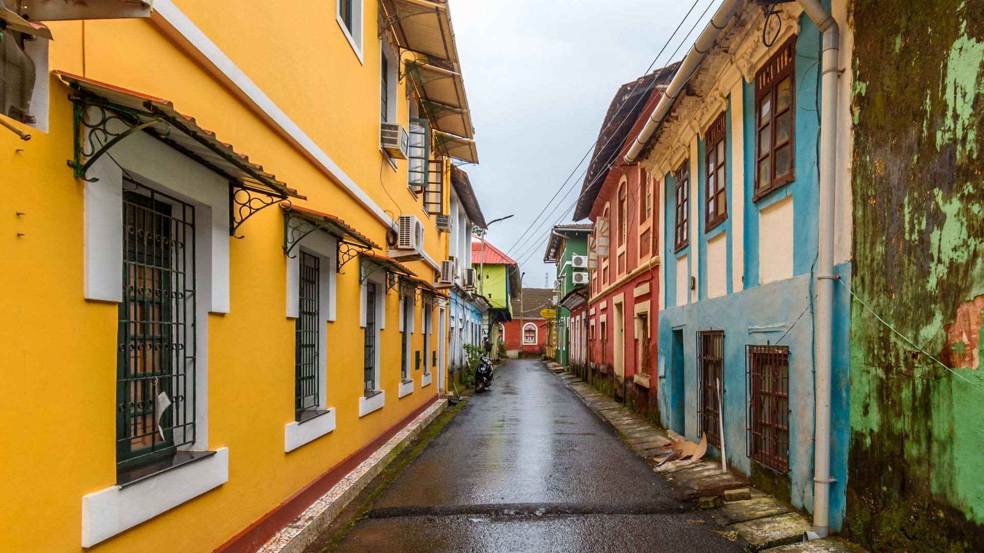 Guide To Old Goa Attractions (Restaurants, Hotels, Churches & More) 2024