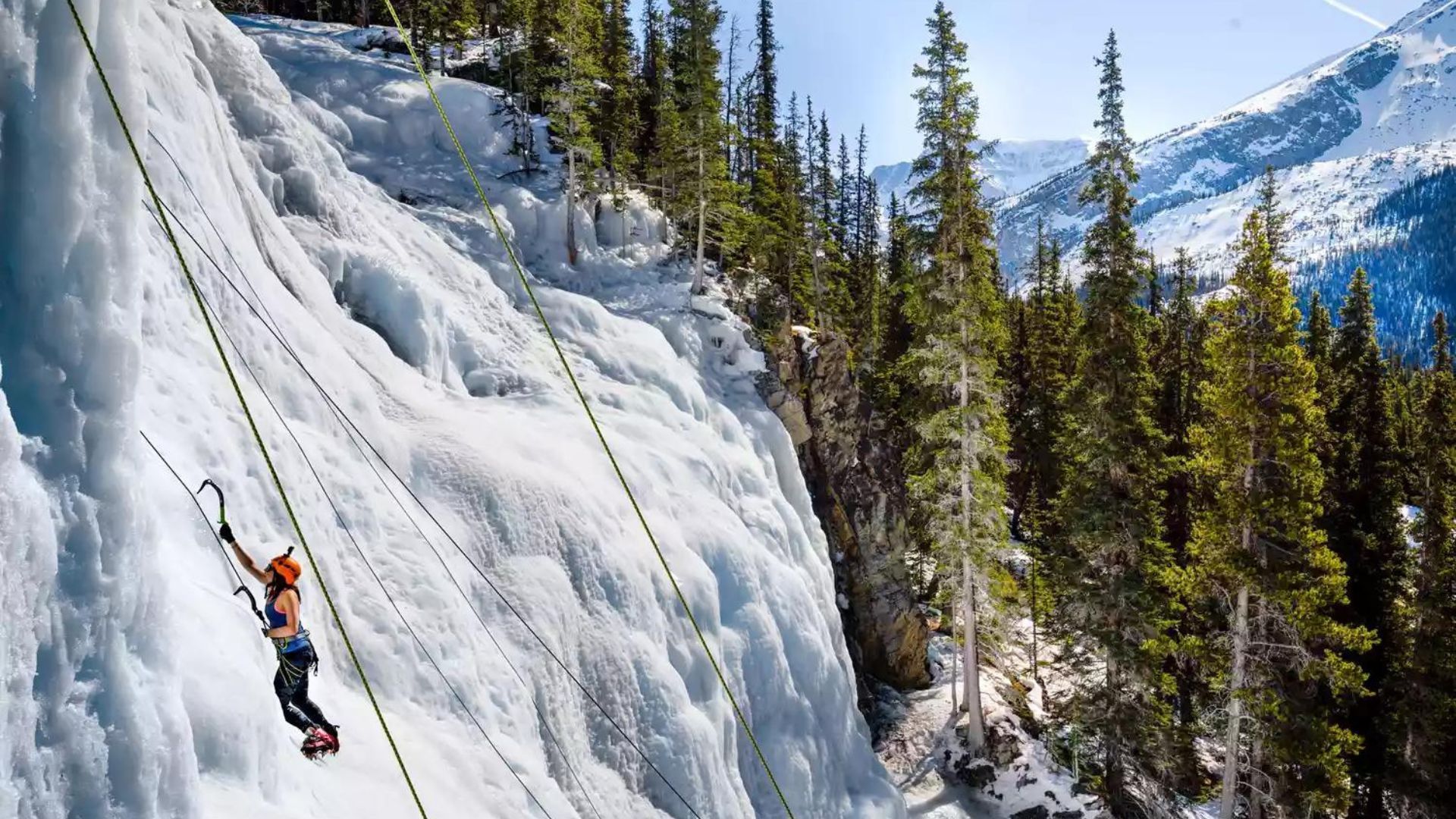 Jasper National Park Has A Magical Canyon Lined With Frozen Waterfalls