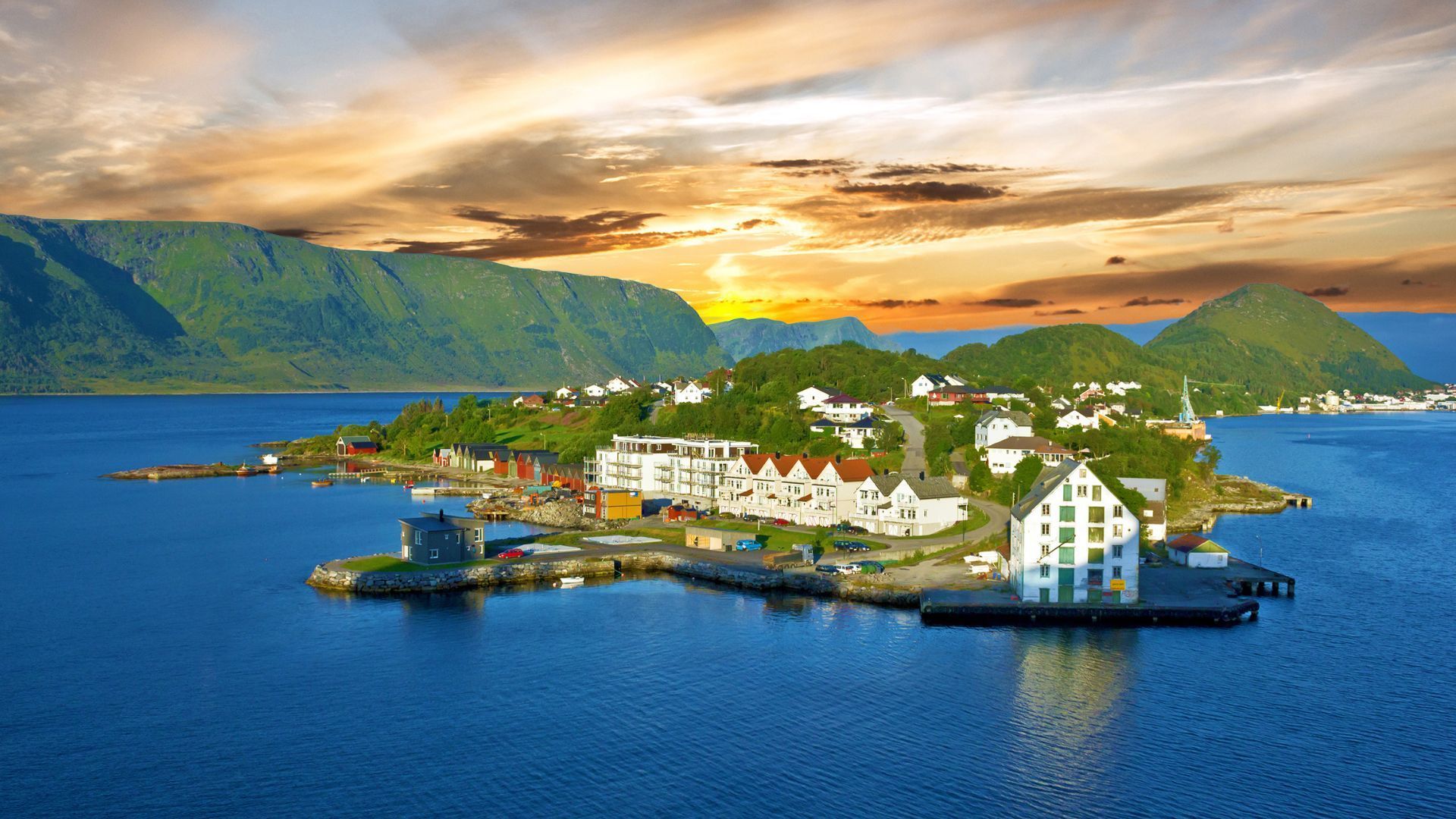 Beautiful Places In Norway: Exploring Scenic Scandinavian Landscapes