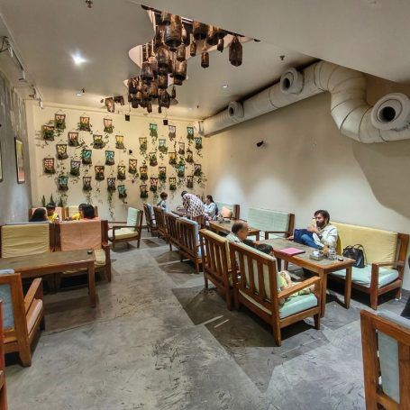 Beautiful Cafes In Jaipur To Savour Delicious Food & Tranquil Ambience