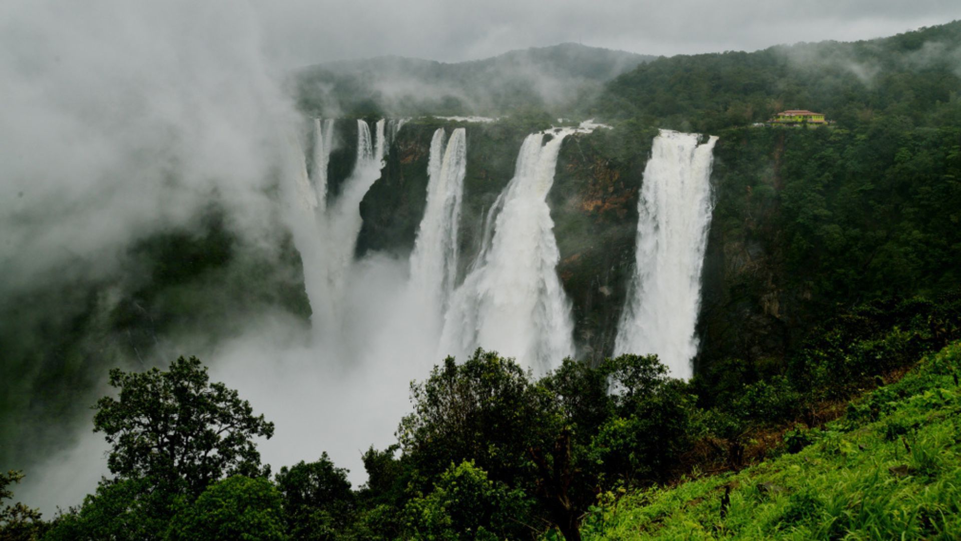 Best Places To Visit In India During Monsoon 2024 To Enjoy The Rainy Season