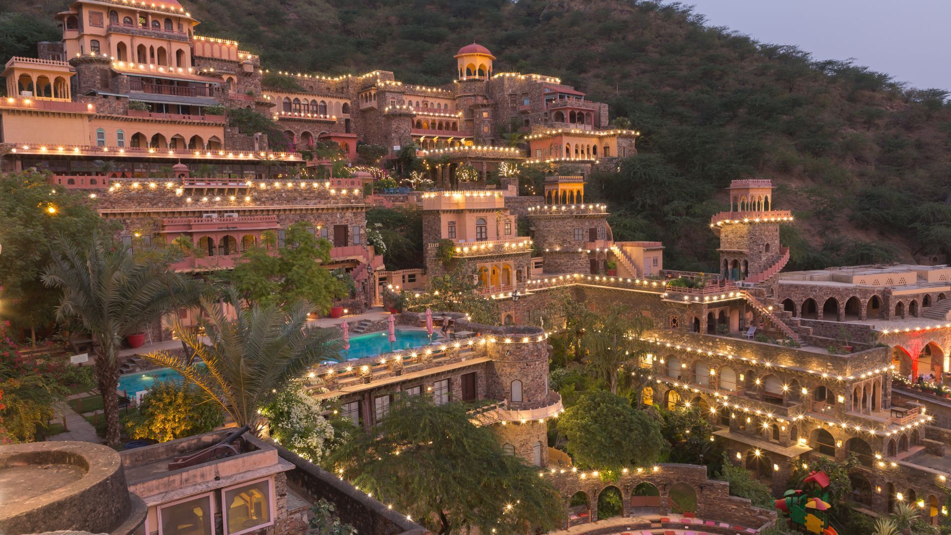 Day Trips From Delhi: Lakes, Forts & Hill Stations For A Weekend ...