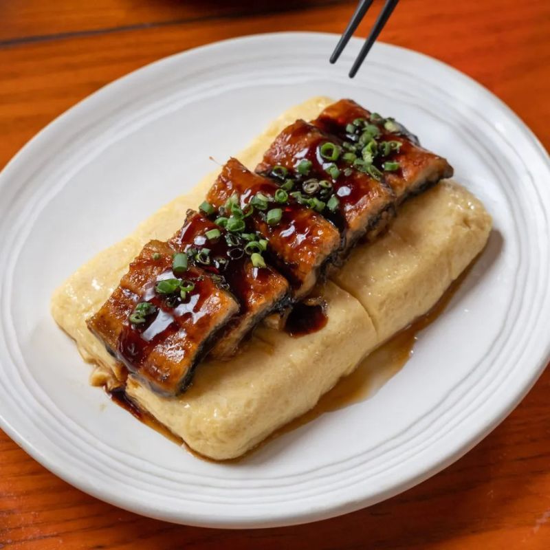 DalBhat, Momos & Sel Roti: Must-Try Food In Nepal | Nepalese Cuisine