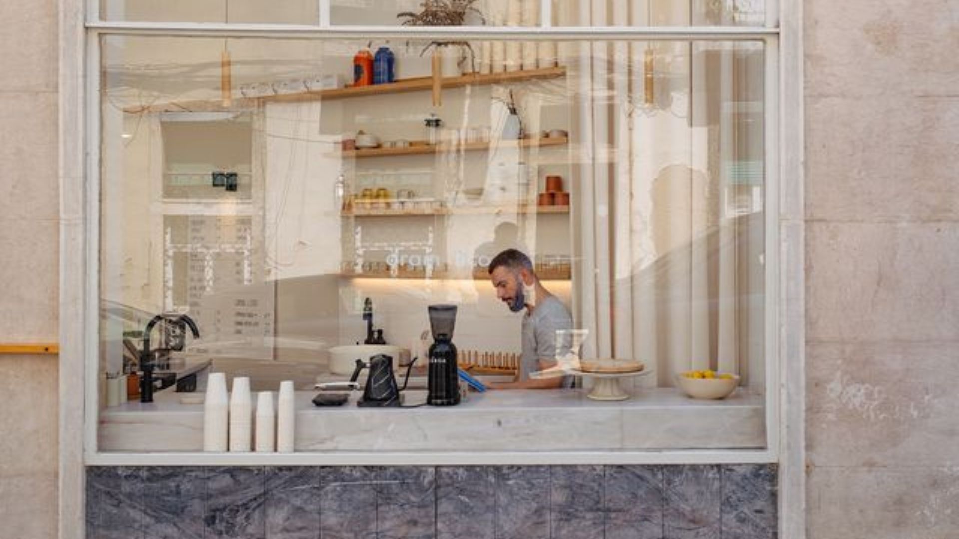 Check Out The Best Restaurants In Lisbon, According To A Local