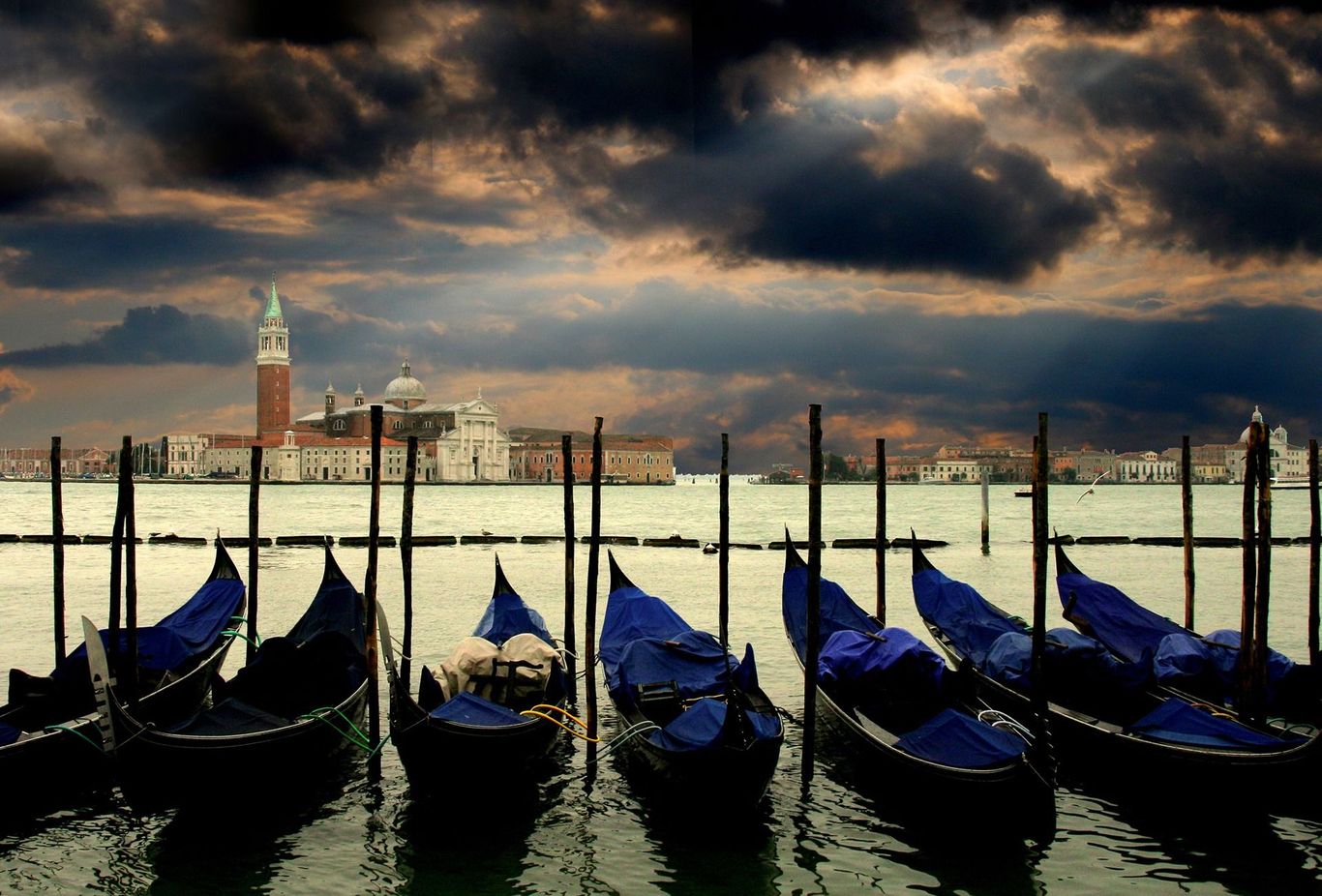 Things To Do In Venice, Italy: Classic, Offbeat, Romantic, Fun And More