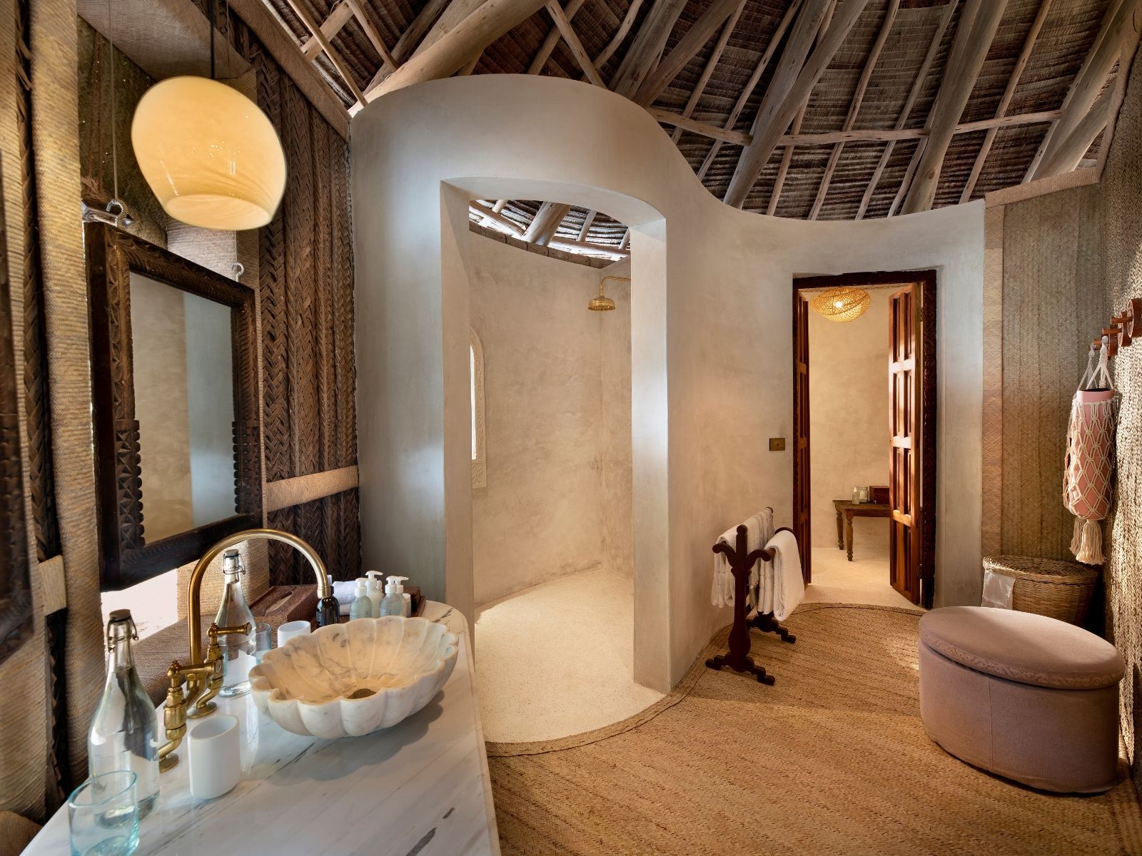 Live Out Your Marine Biologist Dreams at This Zanzibar Resort