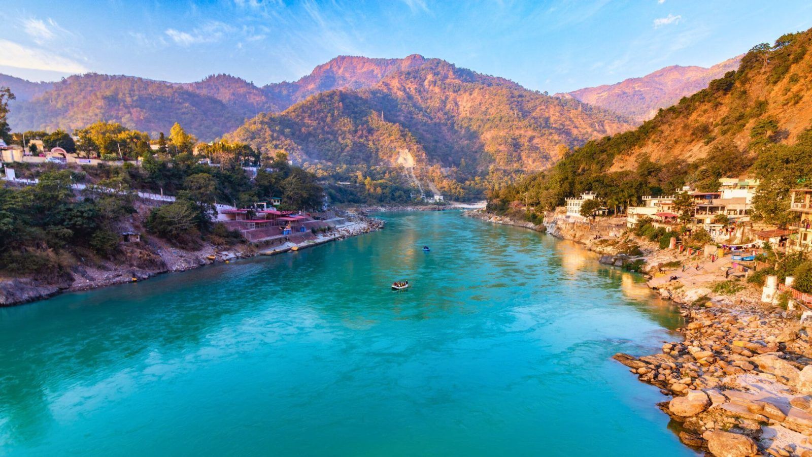 Tourist Places in Rishikesh You Must Visit For Peace And Tranquillity