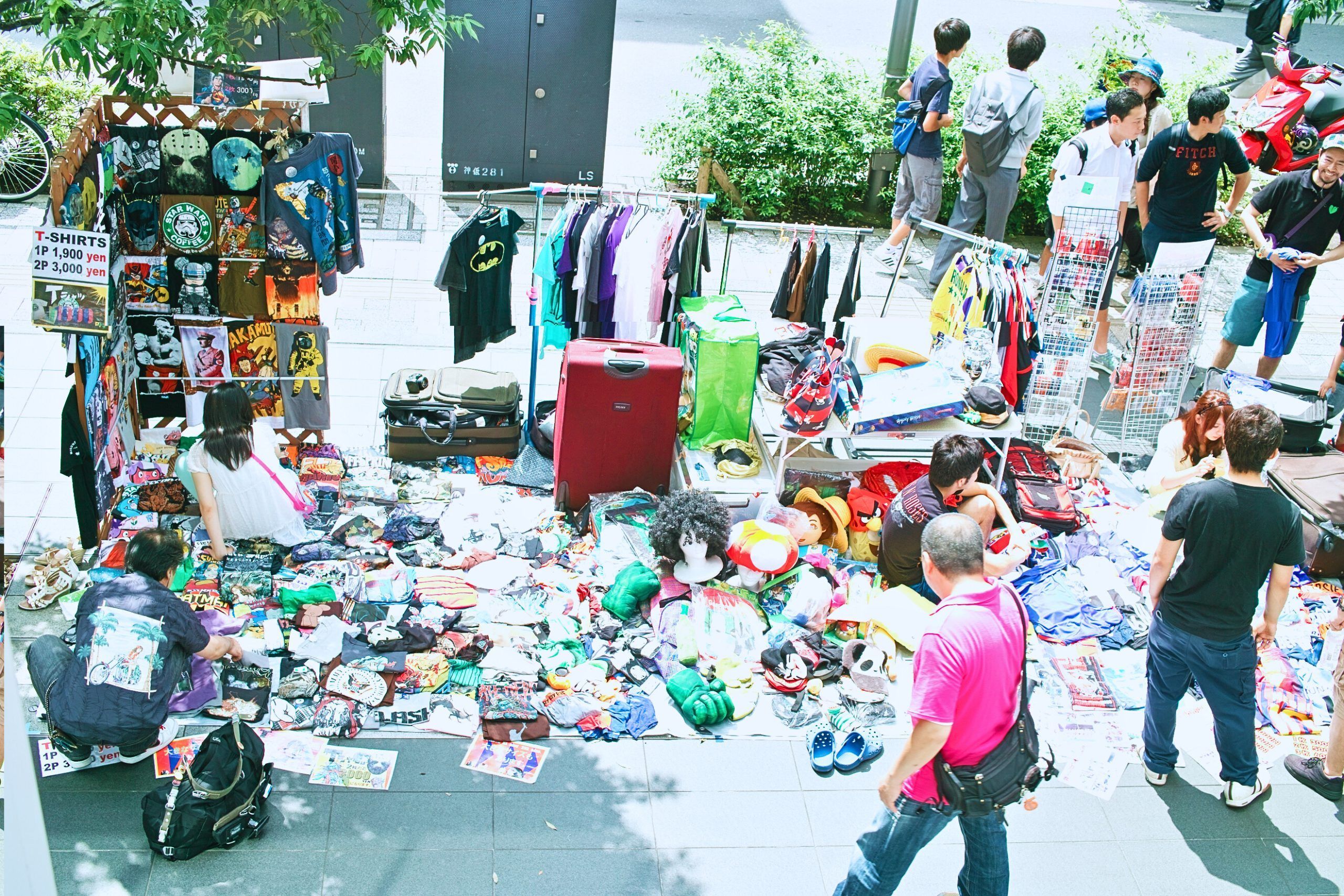 Flea Markets In Tokyo: Where To Go And What To Shop