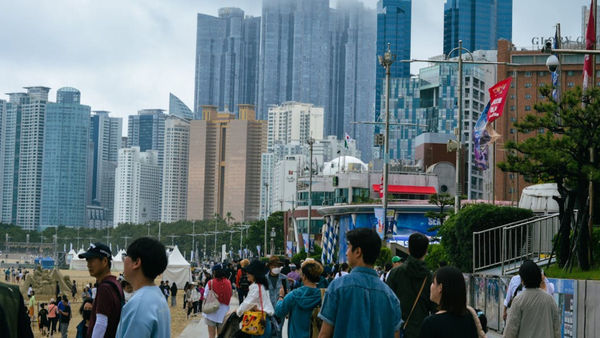 Busan Shopping Guide: Best Malls, Markets & Souvenir Streets To Explore