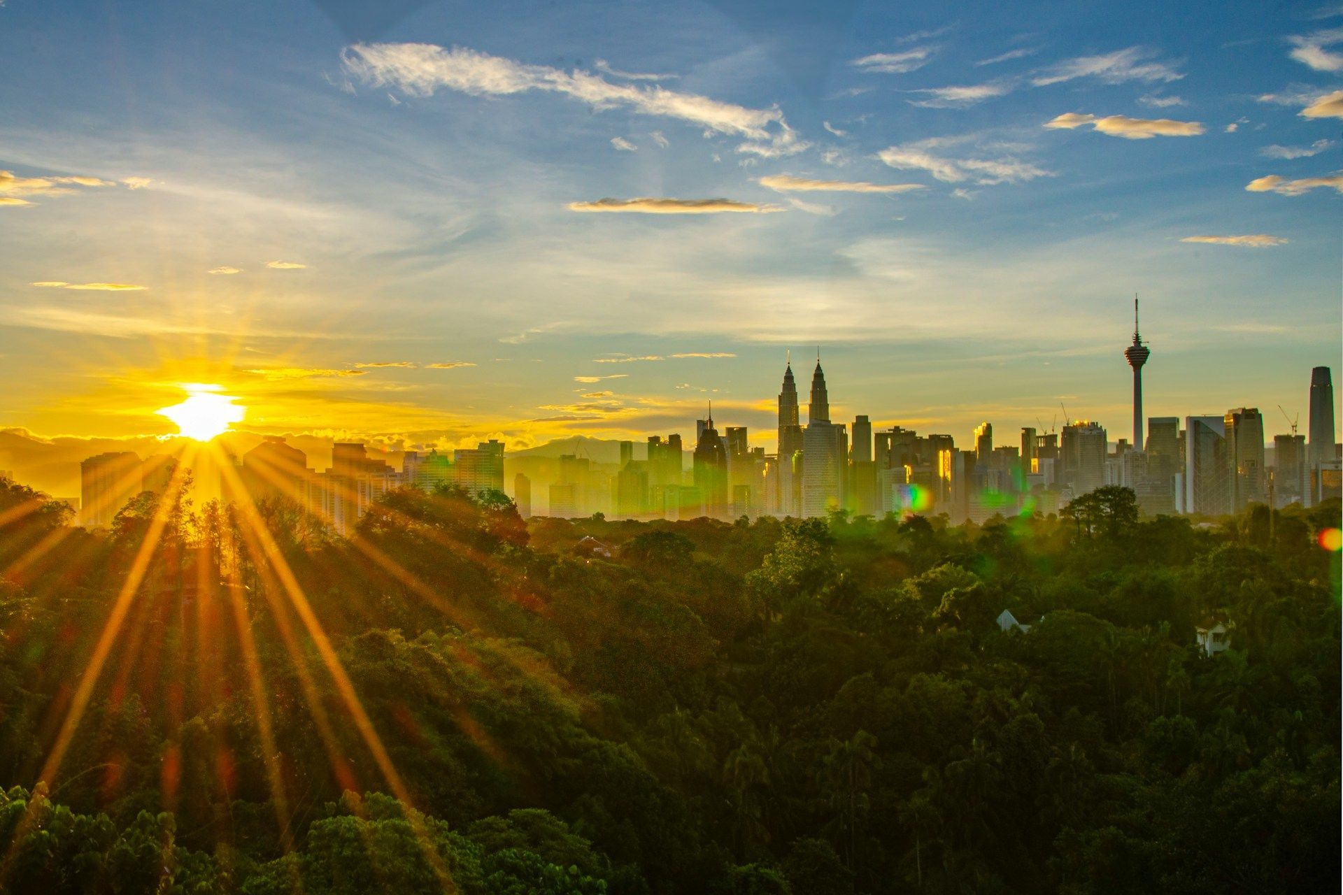 Kuala Lumpur Itinerary: 72-Hours Of Cocktails, Culture, And A Bit Of Chaos