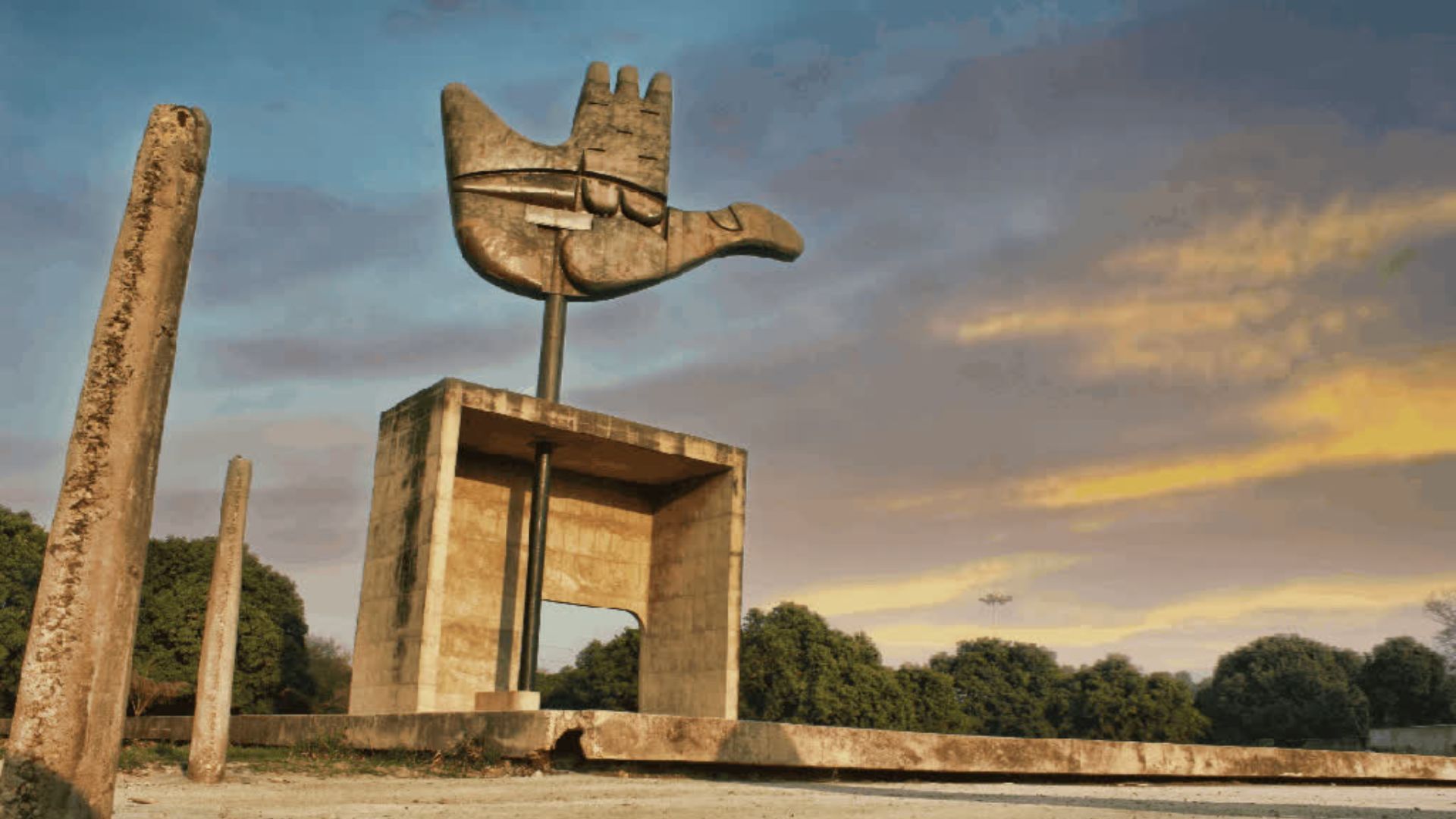 Tourist Places In Chandigarh: Surrender To The Charms Of City Beautiful