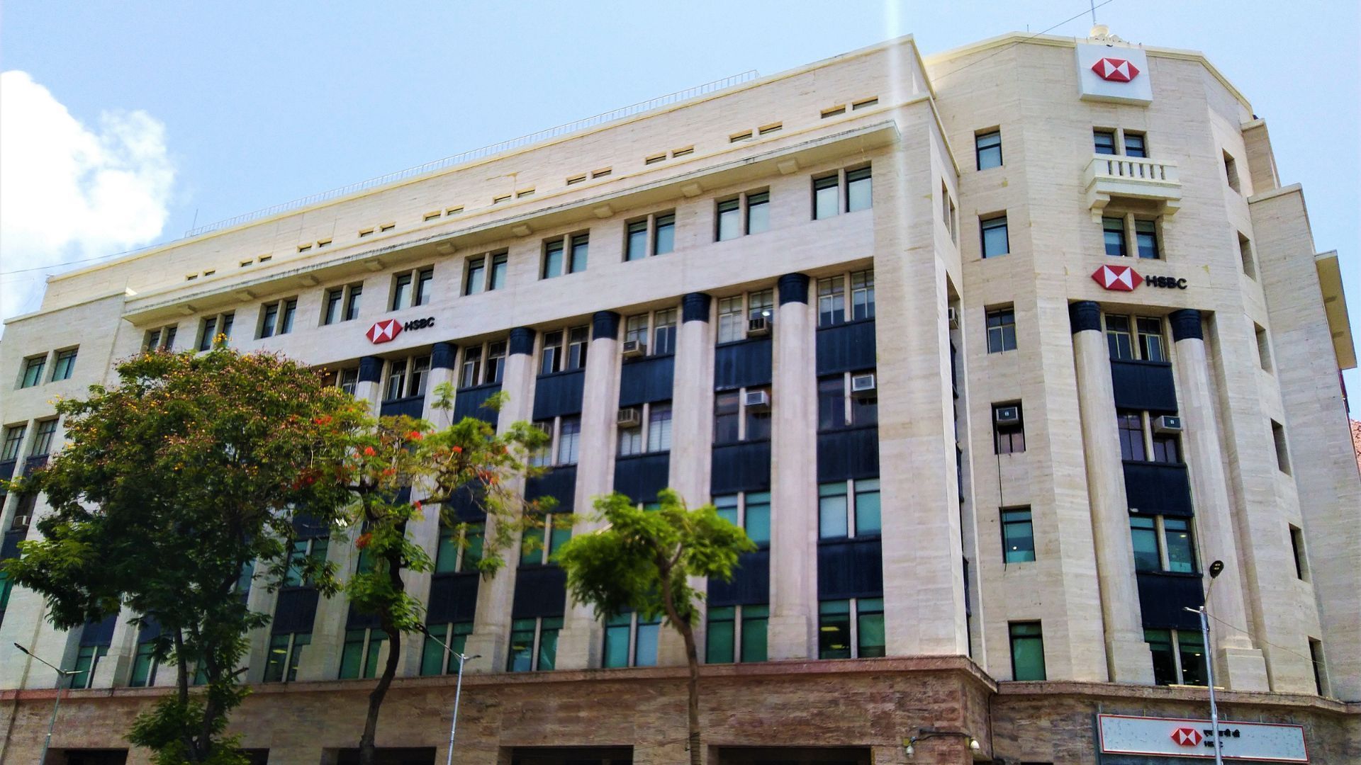 Art Deco In Mumbai: A Guide To The City’s Most Iconic Heritage Buildings