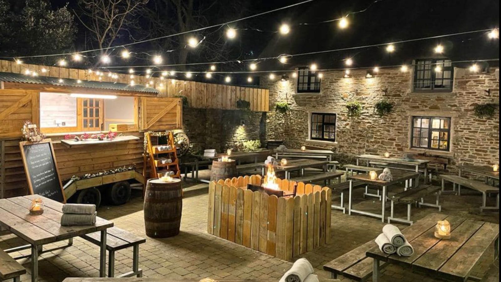 10 Oldest Restaurants In The World Where You Can Still Dine Out