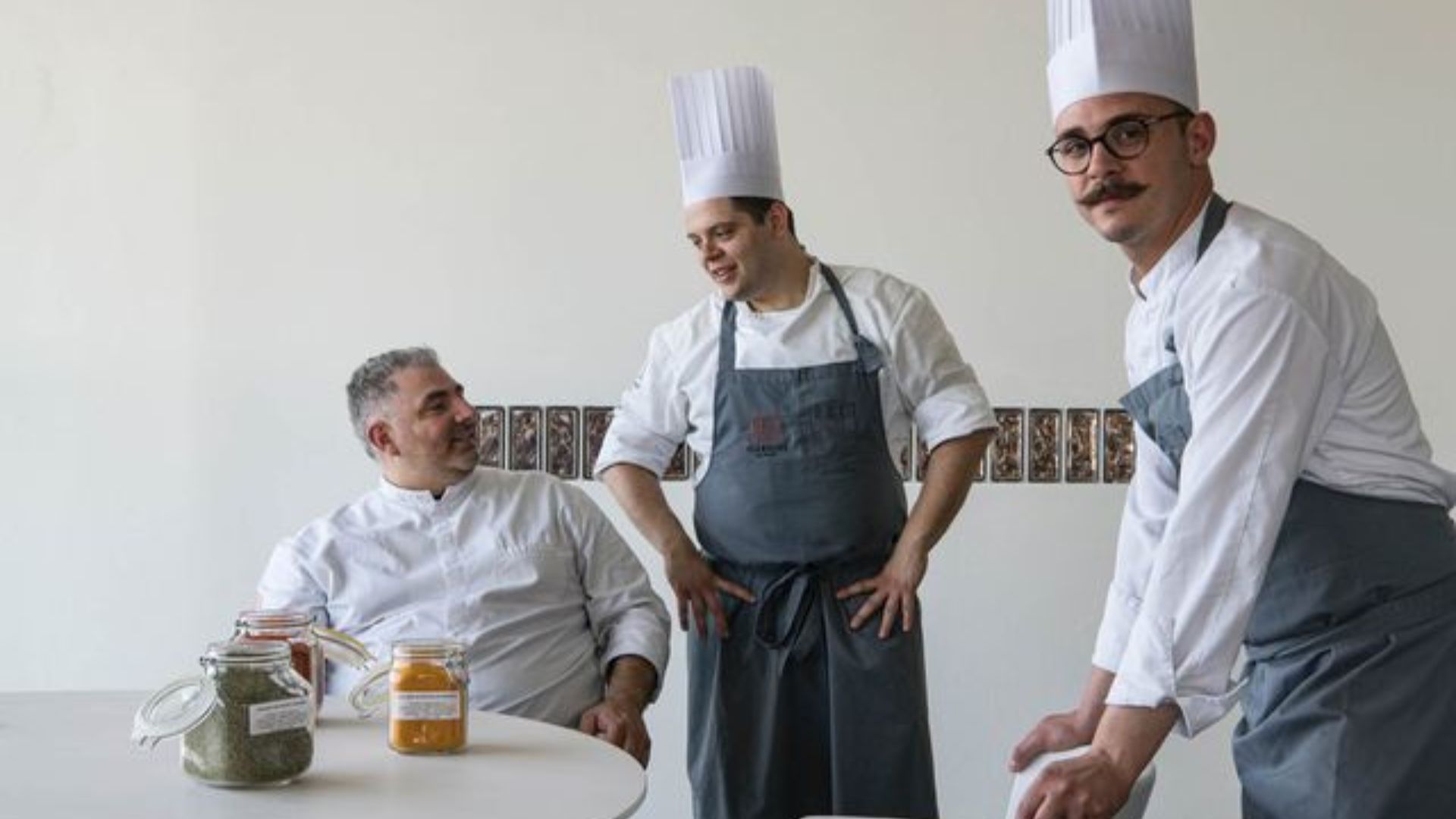 This Gorgeous Beach Club Is The Amalfi Coast's Hippest New Address