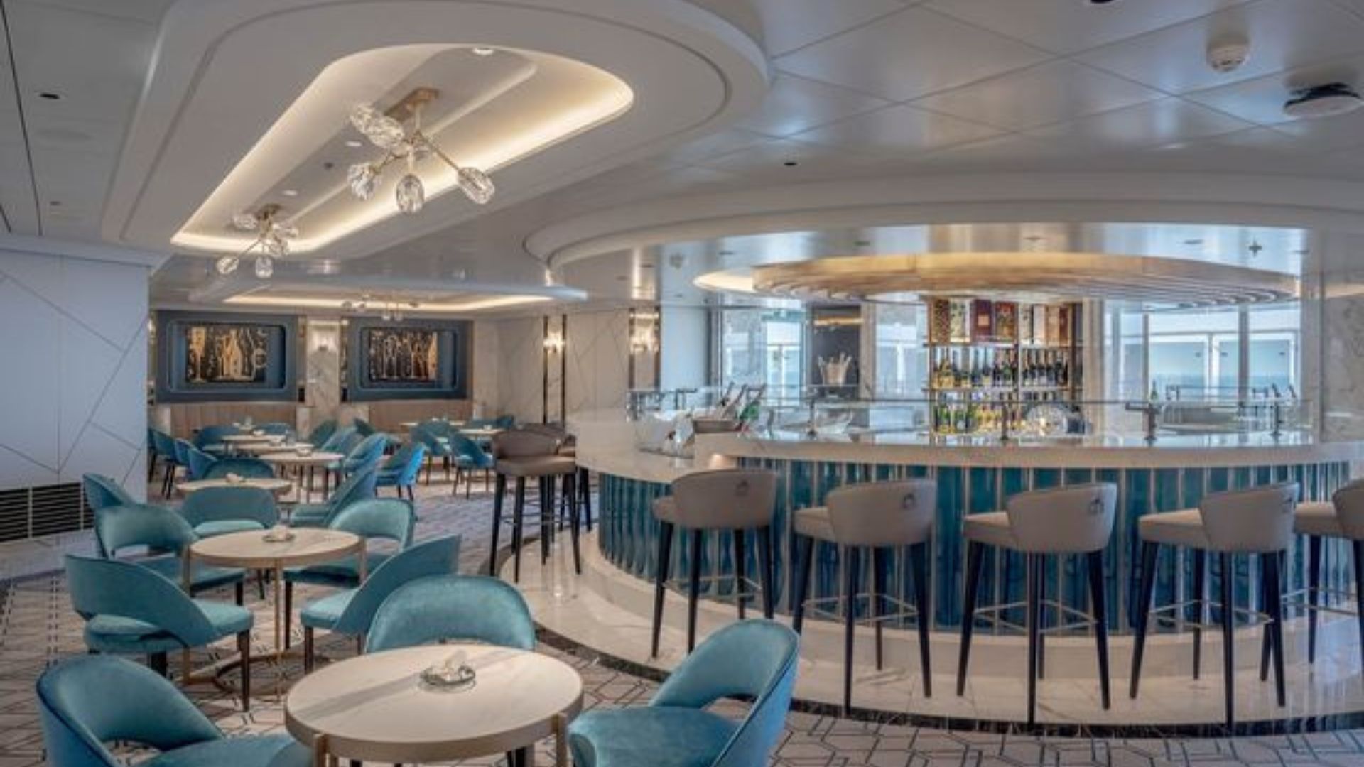 This Cruise Ship Has The Largest Dry Slide At Sea