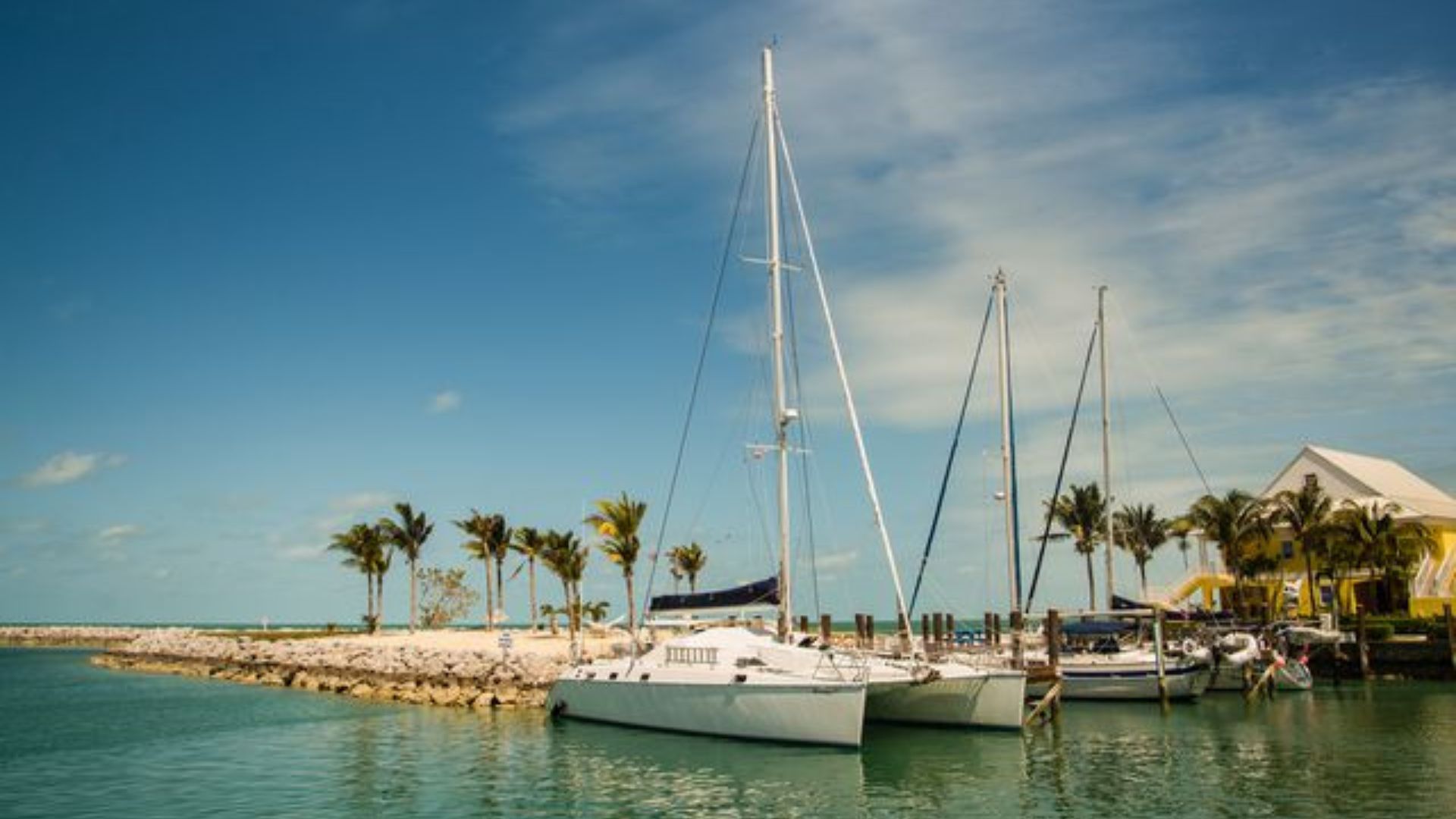 Best Times To Visit The Bahamas For Fewer Crowds And Cheaper Prices