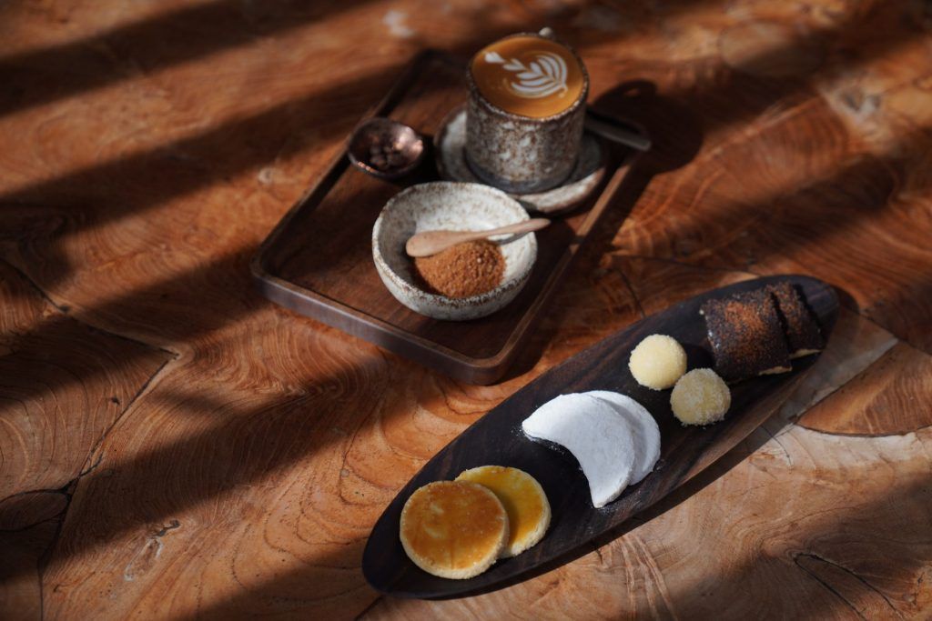 Sunset Picnics and Kudapan at John Hardy Seminyak Boutique & Gallery