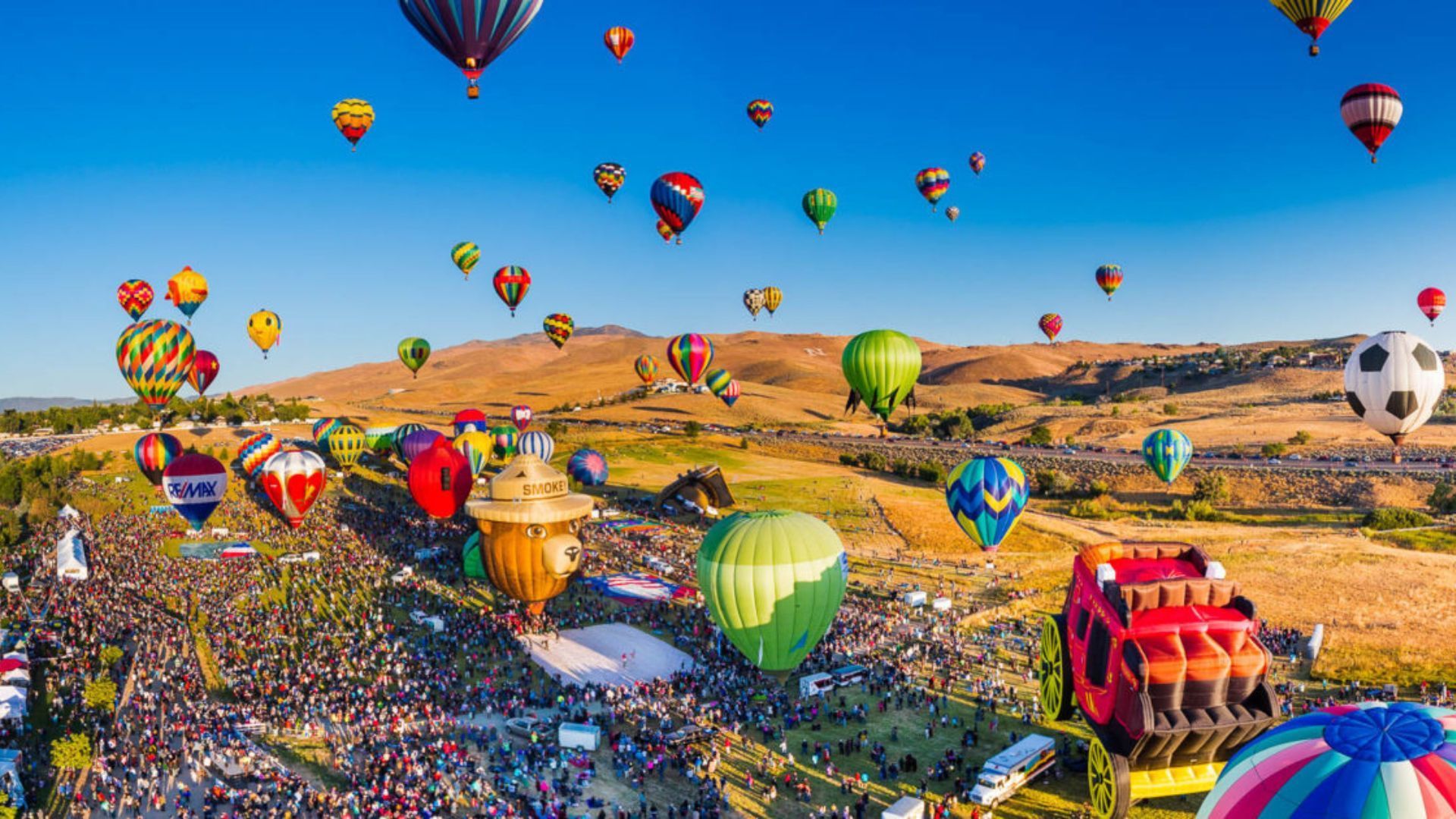 Best Hot Air Balloon Festivals Around The World