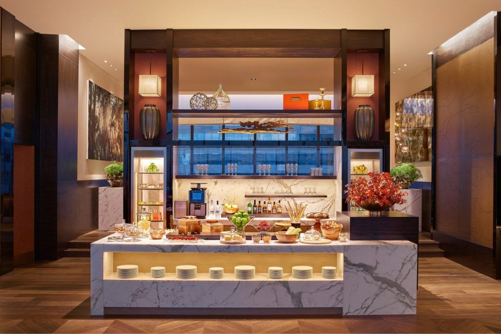 Grand Hyatt Hong Kong’s Grand Club Lounge is a Perfect Urban Oasis