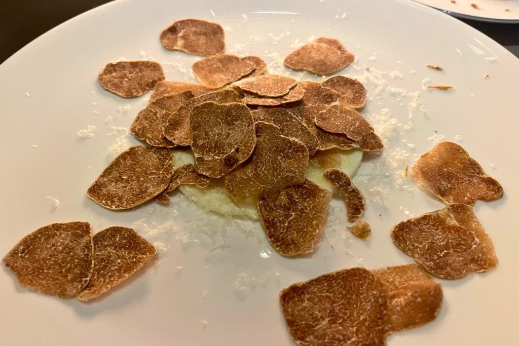5 Places to Drown Yourself in White Truffles in Hong Kong