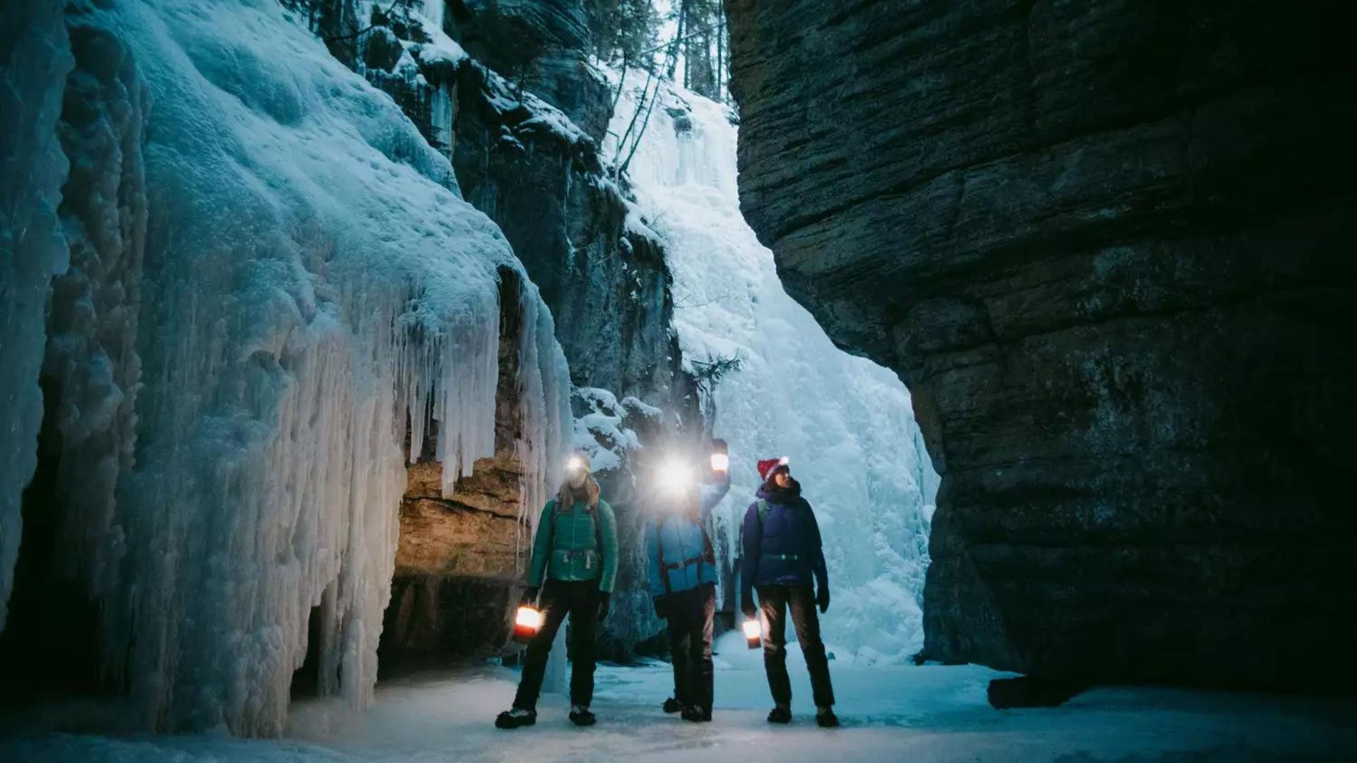 Jasper National Park Has A Magical Canyon Lined With Frozen Waterfalls